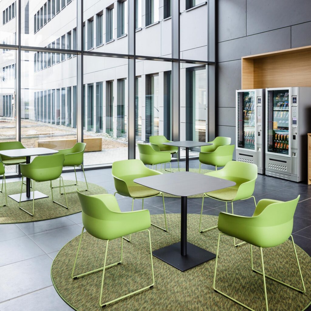 Kantine - Timmermans kantoor en omgeving | Projectinrichting